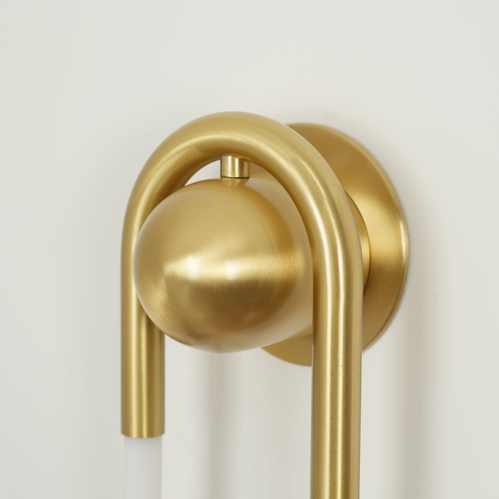 Rodi Loop Wall Lamp – Aevial Home Collection