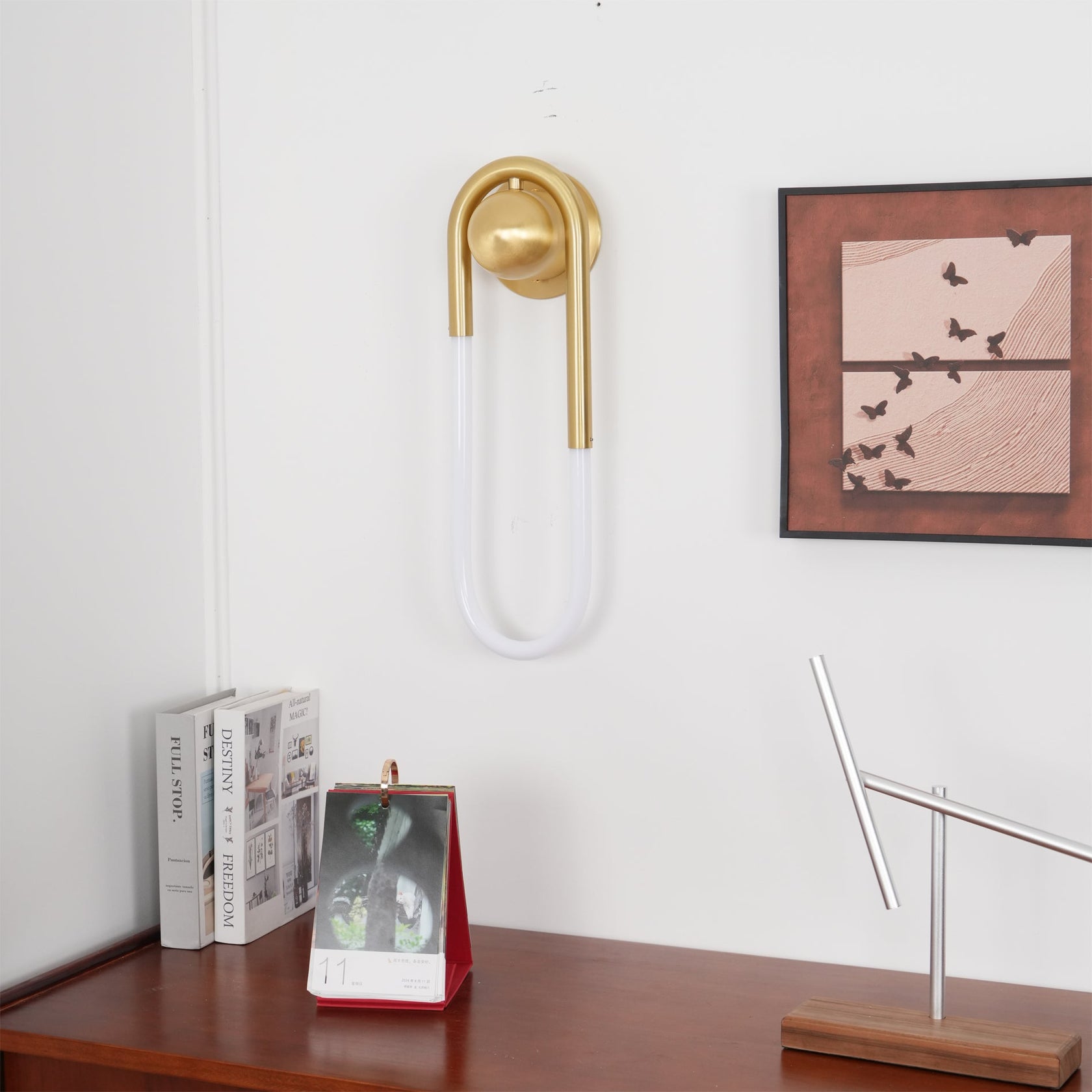 Rodi Loop Wall Lamp – Aevial Home Collection